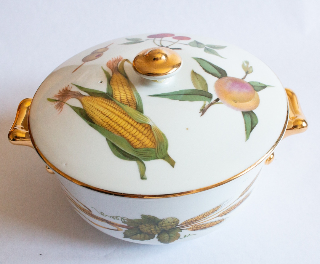Royal Worcester 'evesham' Lidded Round Oven to Table Dish or Serving ...