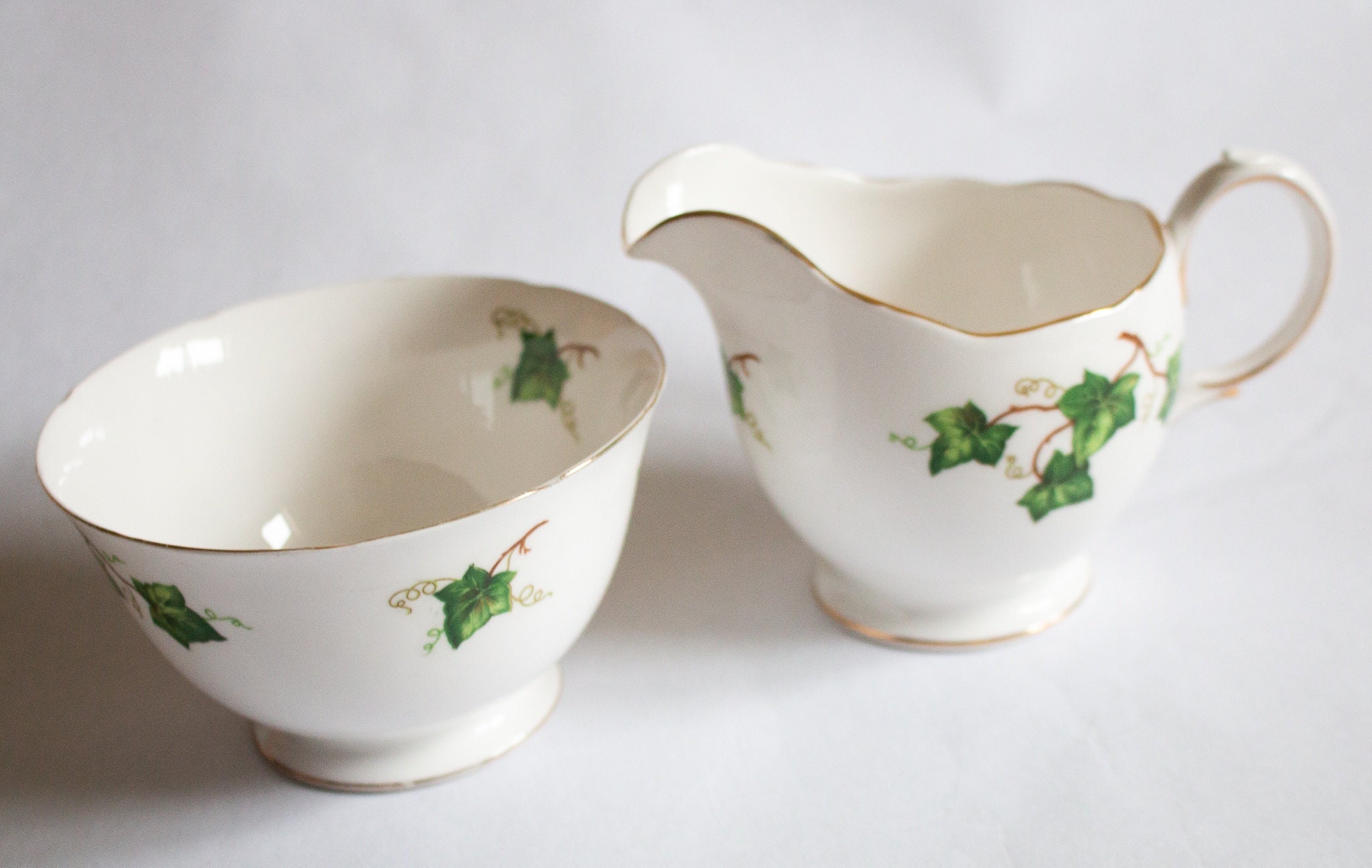 Dining & Serving Home & Living Kitchen & Dining Colclough English bone ...