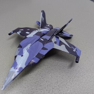 F-18 Origami Paper Airplane With Display Stand MODELFA180024 Topgun ...