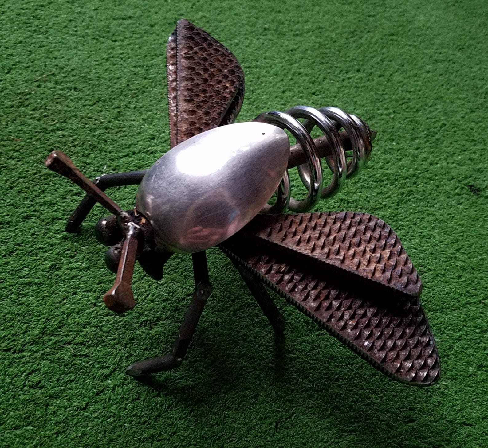 Bumblebee - Railroad Spike Art - Recycled Metal Garden Sculpture - Etsy