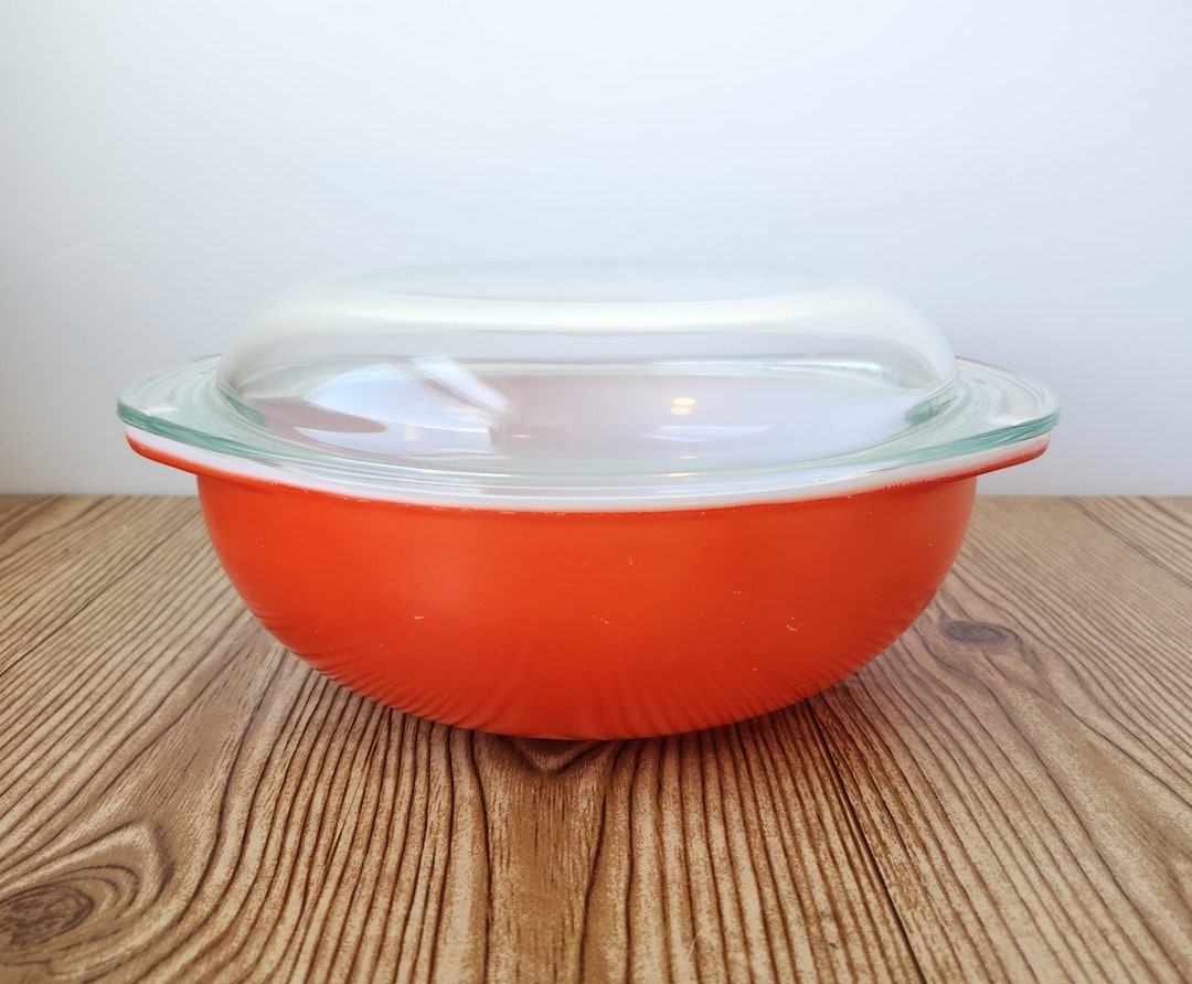 Vintage Pyrex 024 Friendship 2QT Casserole Bowl With Lid - Etsy
