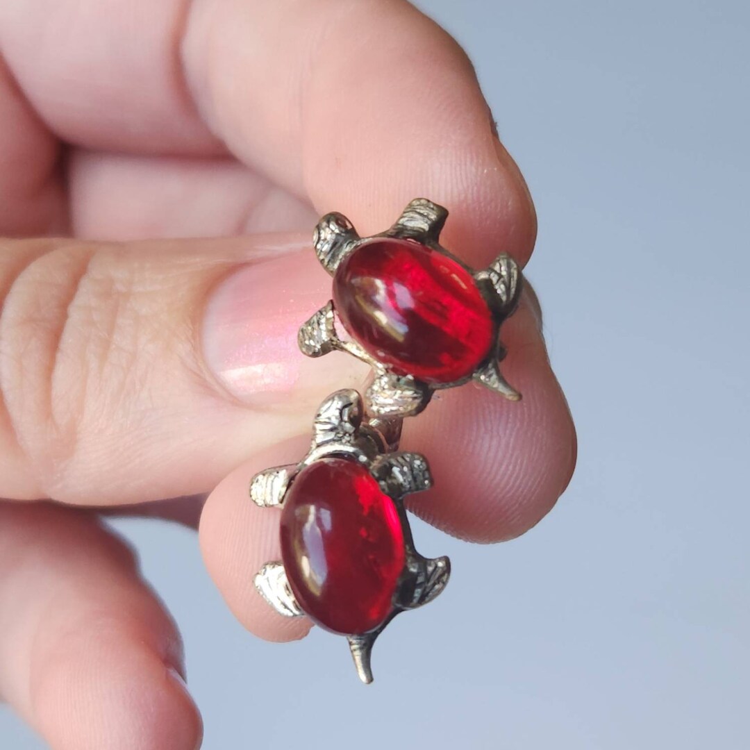 Vintage Red Stone Jelly Belly Turtle Screw Back Earrings - Etsy