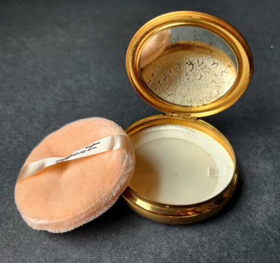 Mid-Century Vintage Regent Powder Compact Monogramed … - Gem
