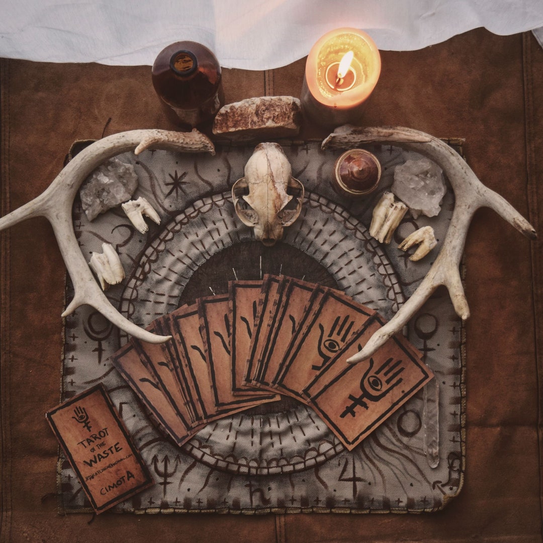Tarot of the Waste Tarot Deck, Post-apocalyptic Tarot Cards, Original ...