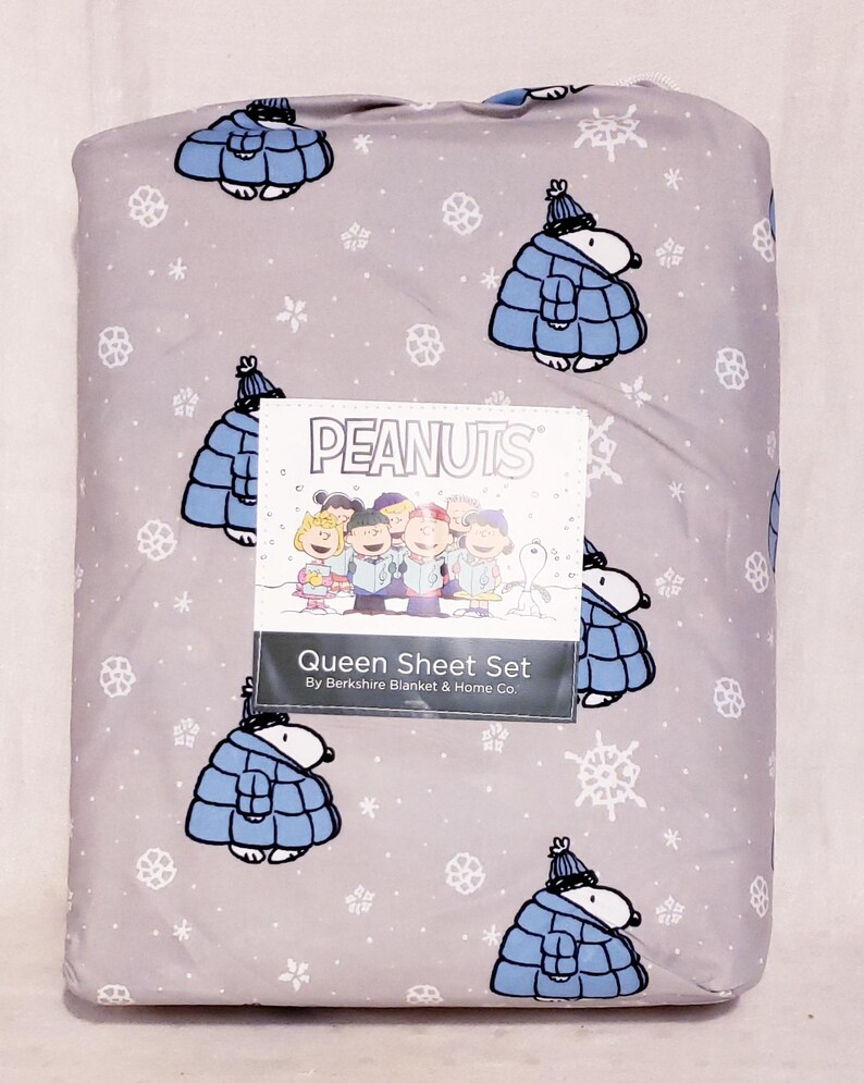 Collectible Berkshire Peanuts Snoopy Holiday Season Queen Sized Sheet ...