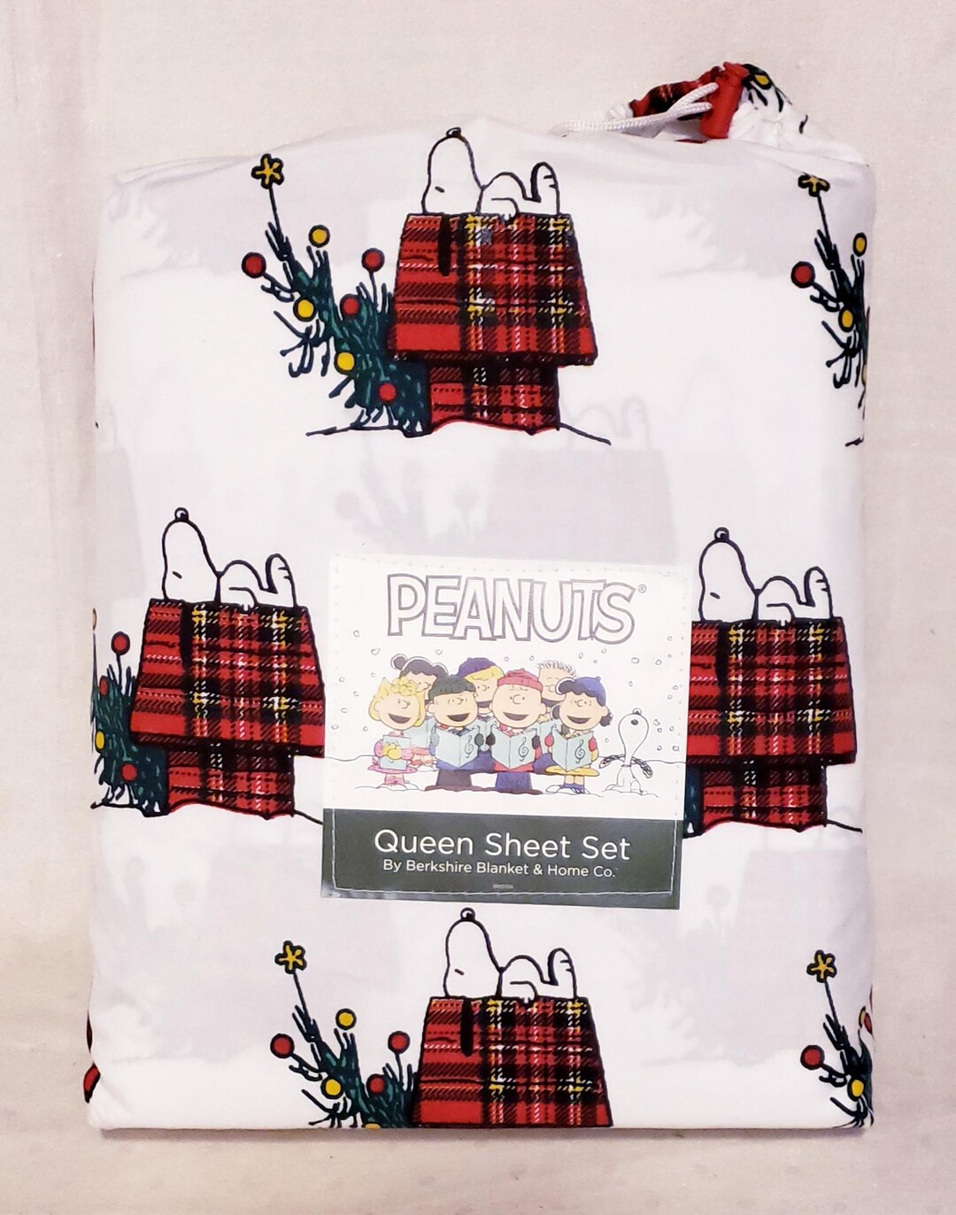 Collectible Berkshire Peanuts Holiday Season Snoopy Queen Sized Sheet ...