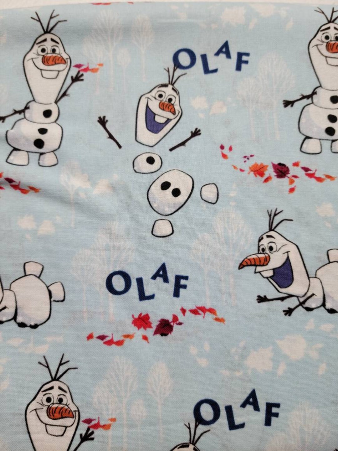 Disney Frozen Olaf Icon Toss Cotton Fabric by the Yard or 1/2 Yard or ...