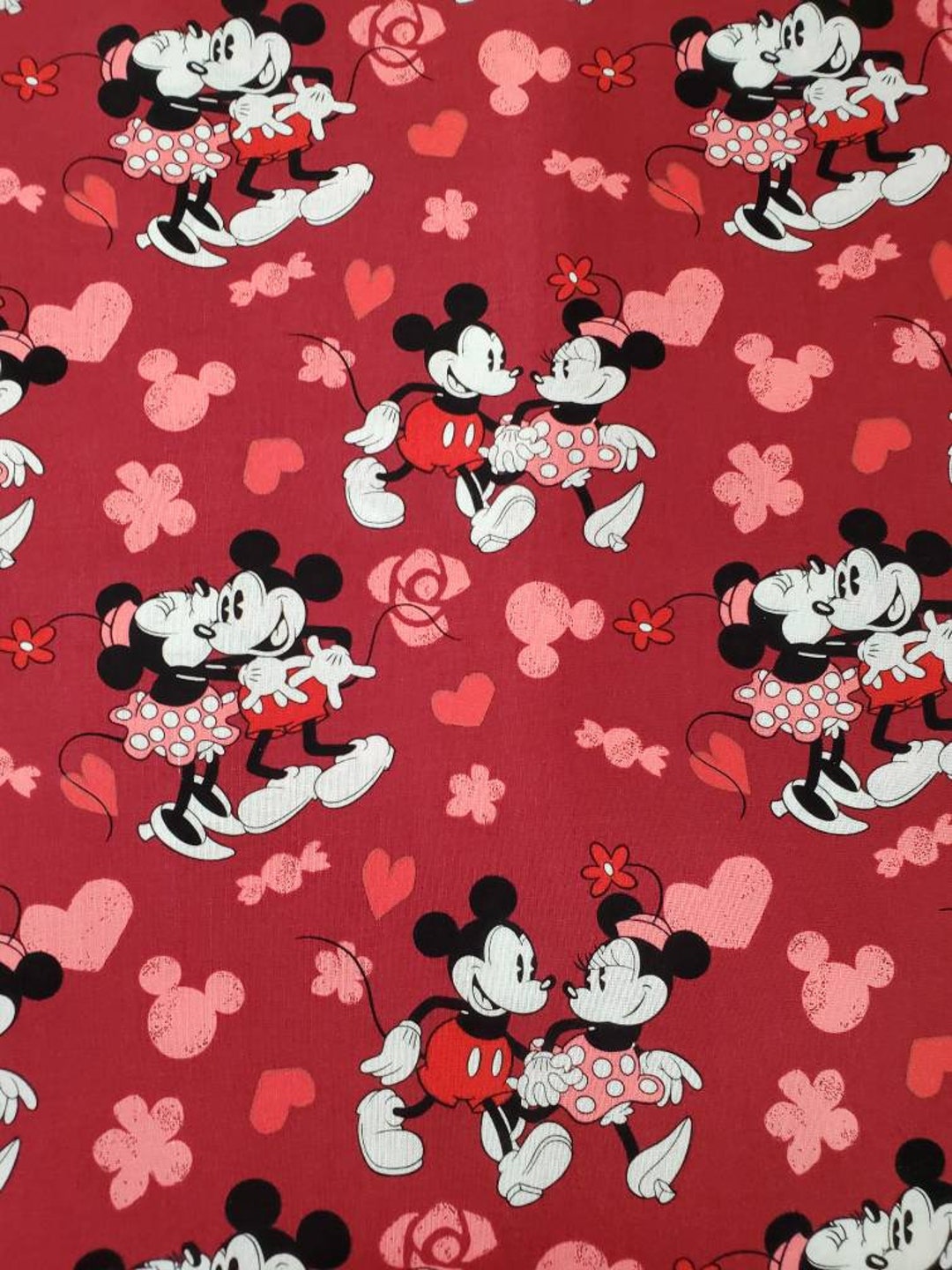 Red Minnie Mouse Wallpaper