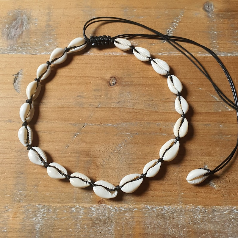 Cowry Shell Necklace - Etsy