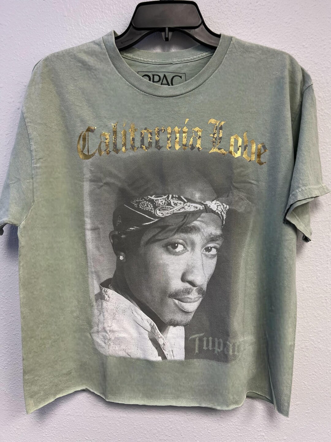 TUPAC LA Love Foil Women's Oversize Crop W/foil Accents Officially ...