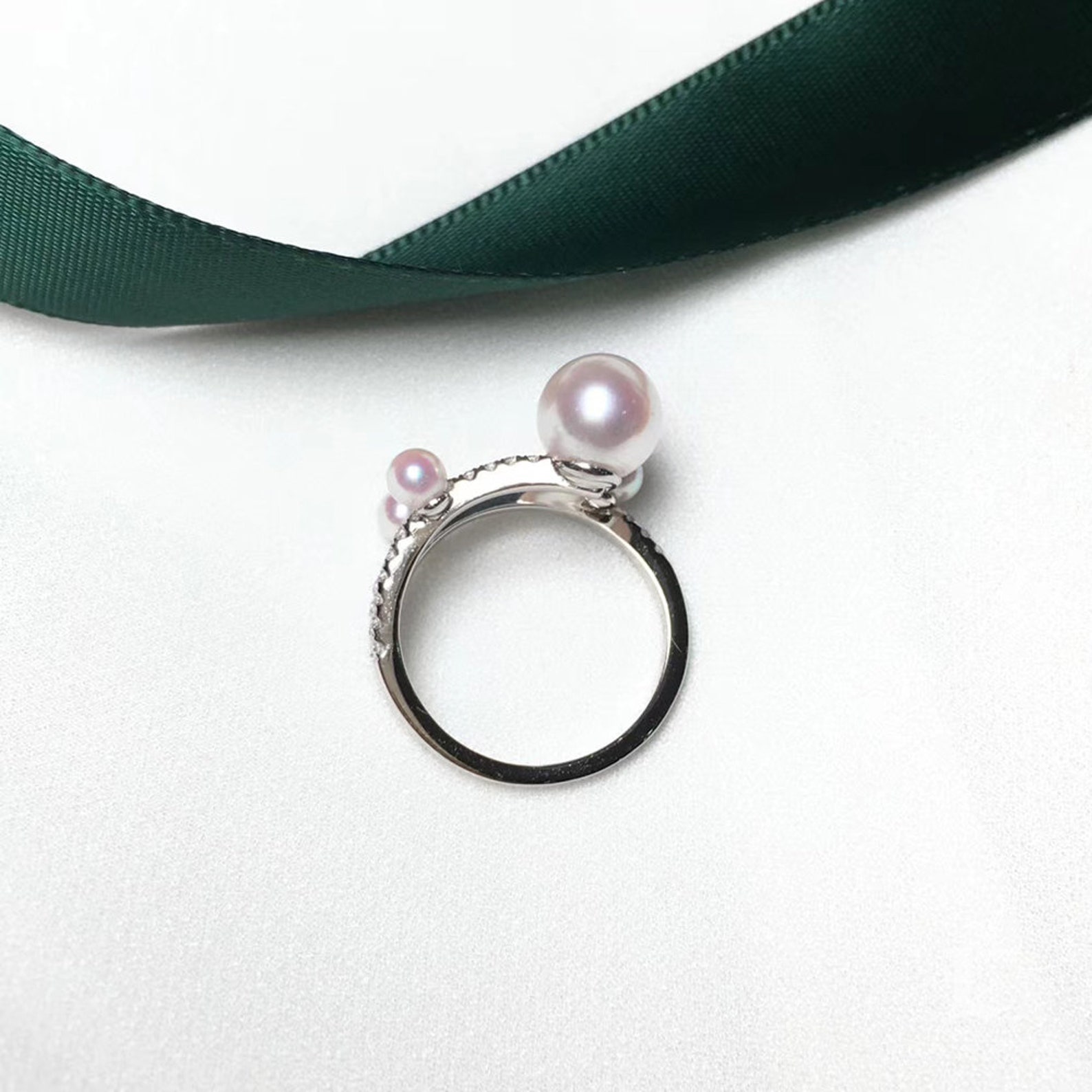 AAA 3-4 Mm & 7-8 Mm Akoya Pearl Ring 18k Gold W/ Diamond - Etsy