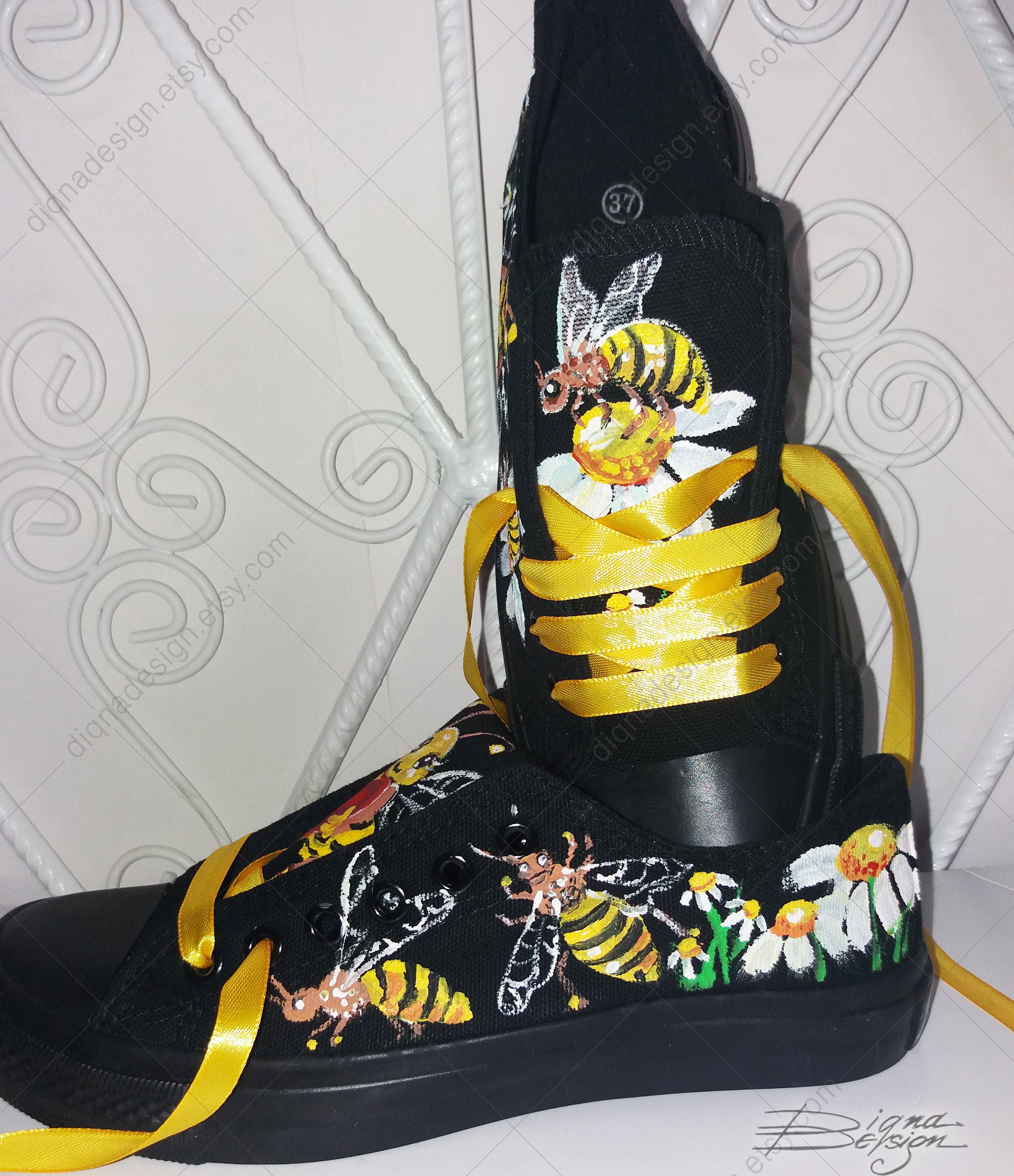 Bee Sneakers Hand Painted Sneakers Bees Shoes Art Painted - Etsy