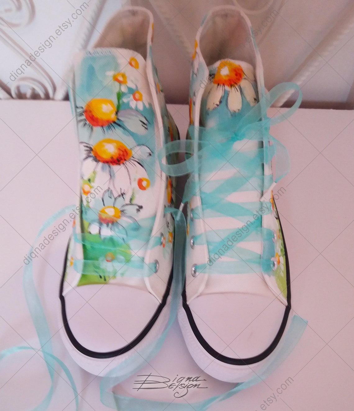 Daisies Hi Tops Hand Painted Hi-tops Floral High Tops Daisy - Etsy Canada