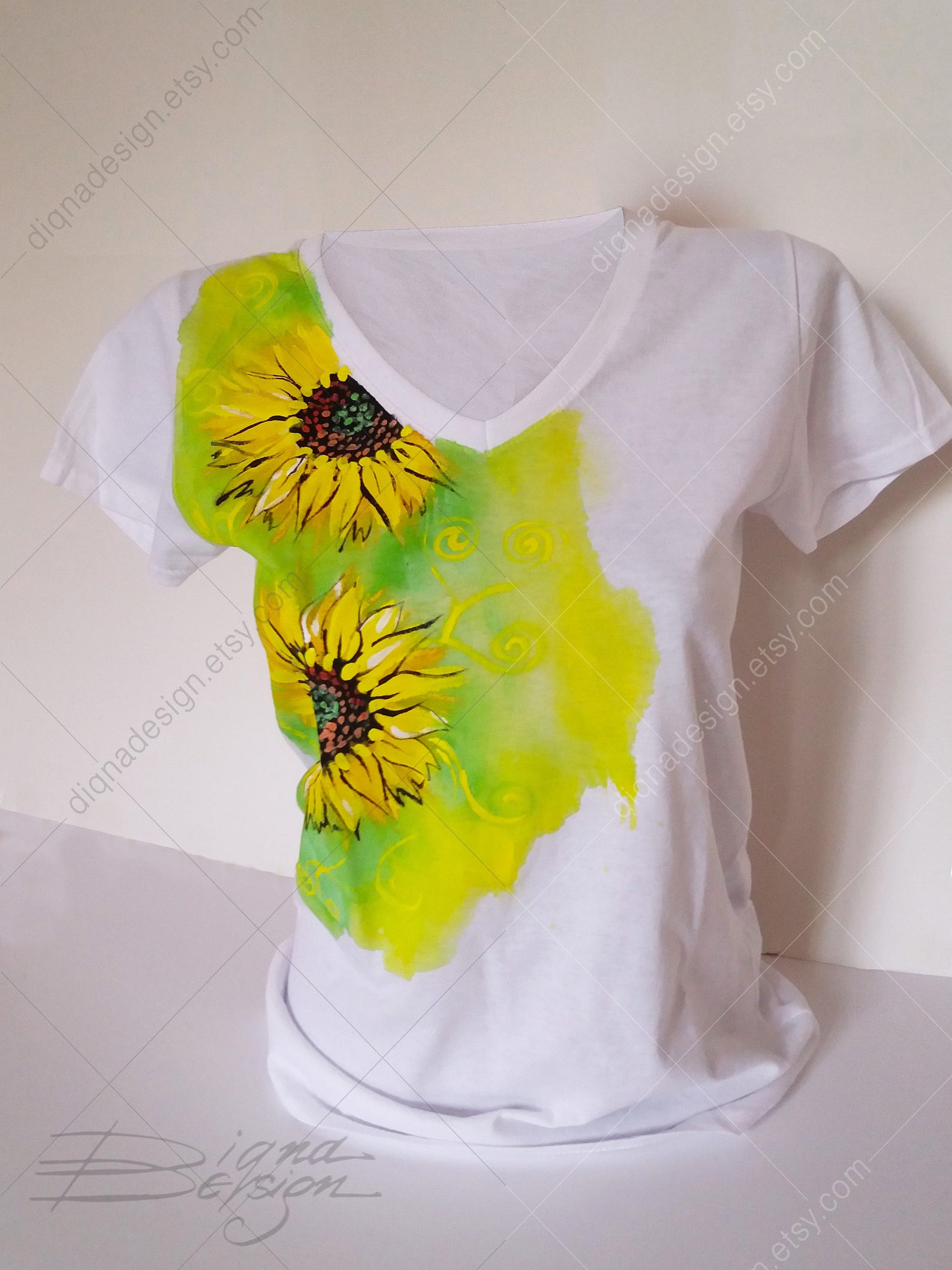 Hand Painted Tshirt Sunflowers T-shirt SUNFLOWER Top | Etsy