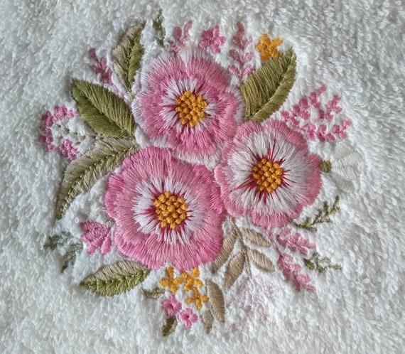 Flower machine embroidery design. Floral embroidery files. | Etsy