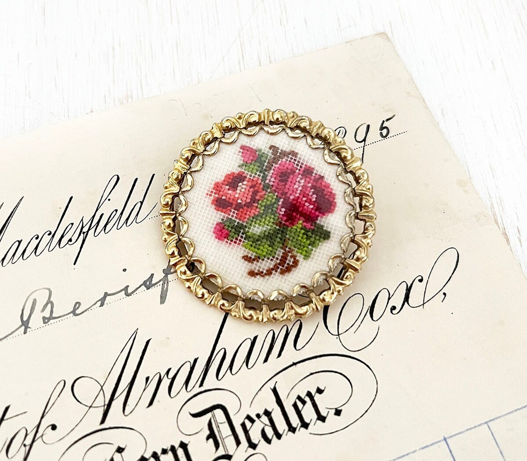 Vintage Petit Point Rose Brooch Needlepoint Tapestry Flowers Womens ...