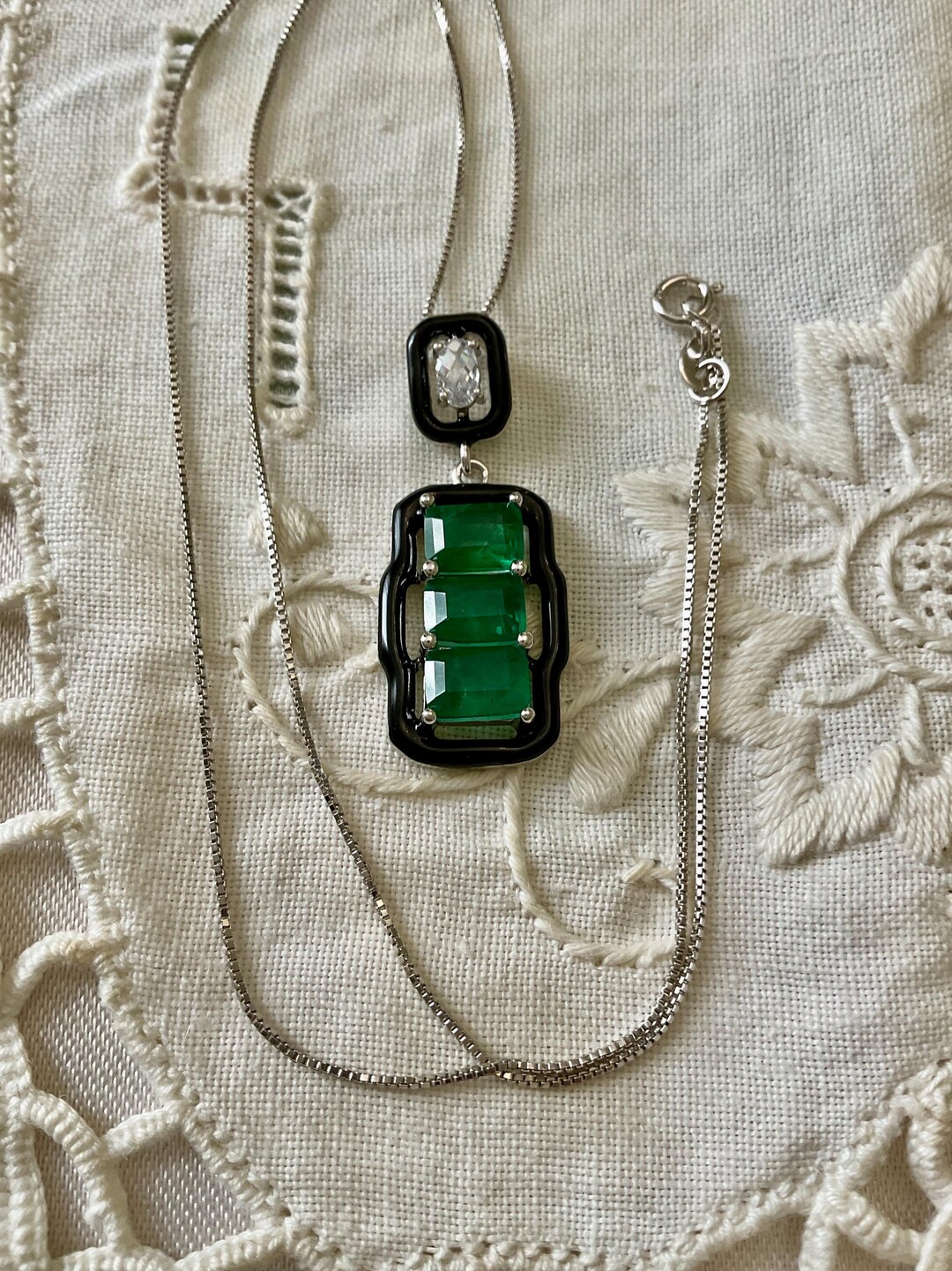 GREAT DOUBLET EMERALD Enamel White Gold/sterling Vintage Necklace ...