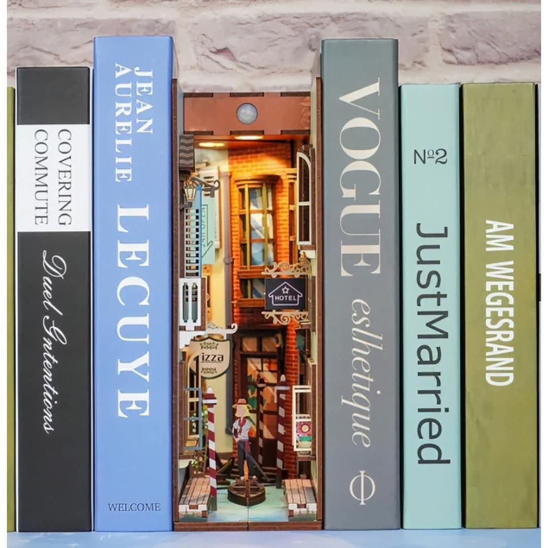 DIY 3D Wooden Miniature House Book Nook Kit: Travel in Venice - Etsy