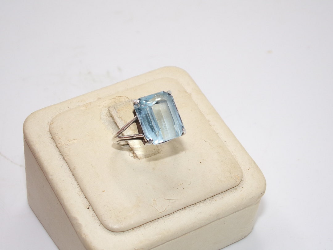 Vintage Sterling Blue Topaz Ring by Kabana - Etsy