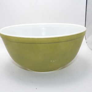 Vintage Green Pyrex Bowls Set - Etsy