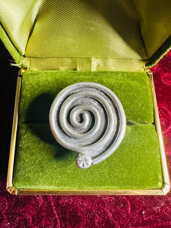Vintage Navajo Sterling Silver Spiral Ring Signed REJ - Gem