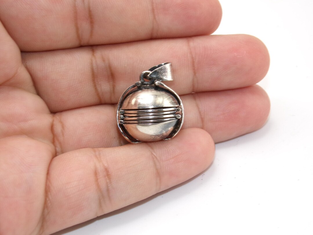 Vintage Sterling Expanding Locket Ball Pendant - Etsy