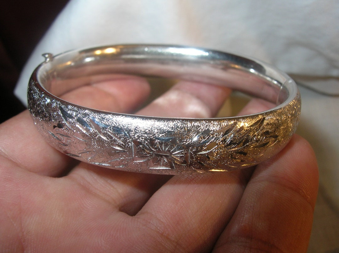 Vintage Sterling Hinged Bangle Chase Design - Etsy