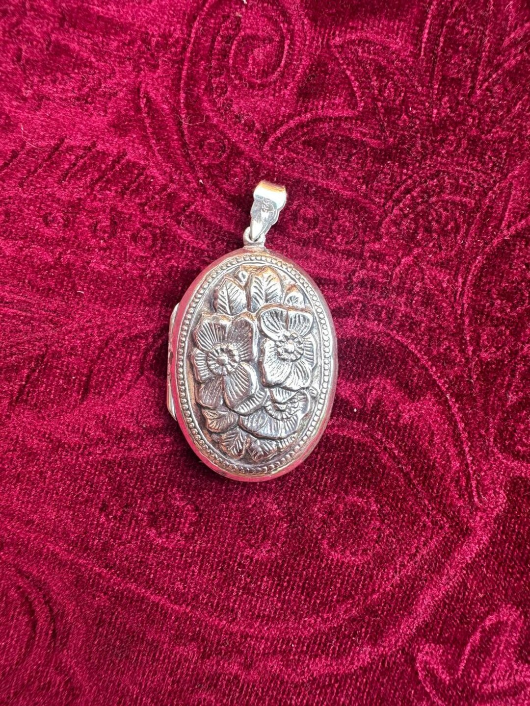 Antique Sterling Silver Floral Chased Locket Pendant - Etsy