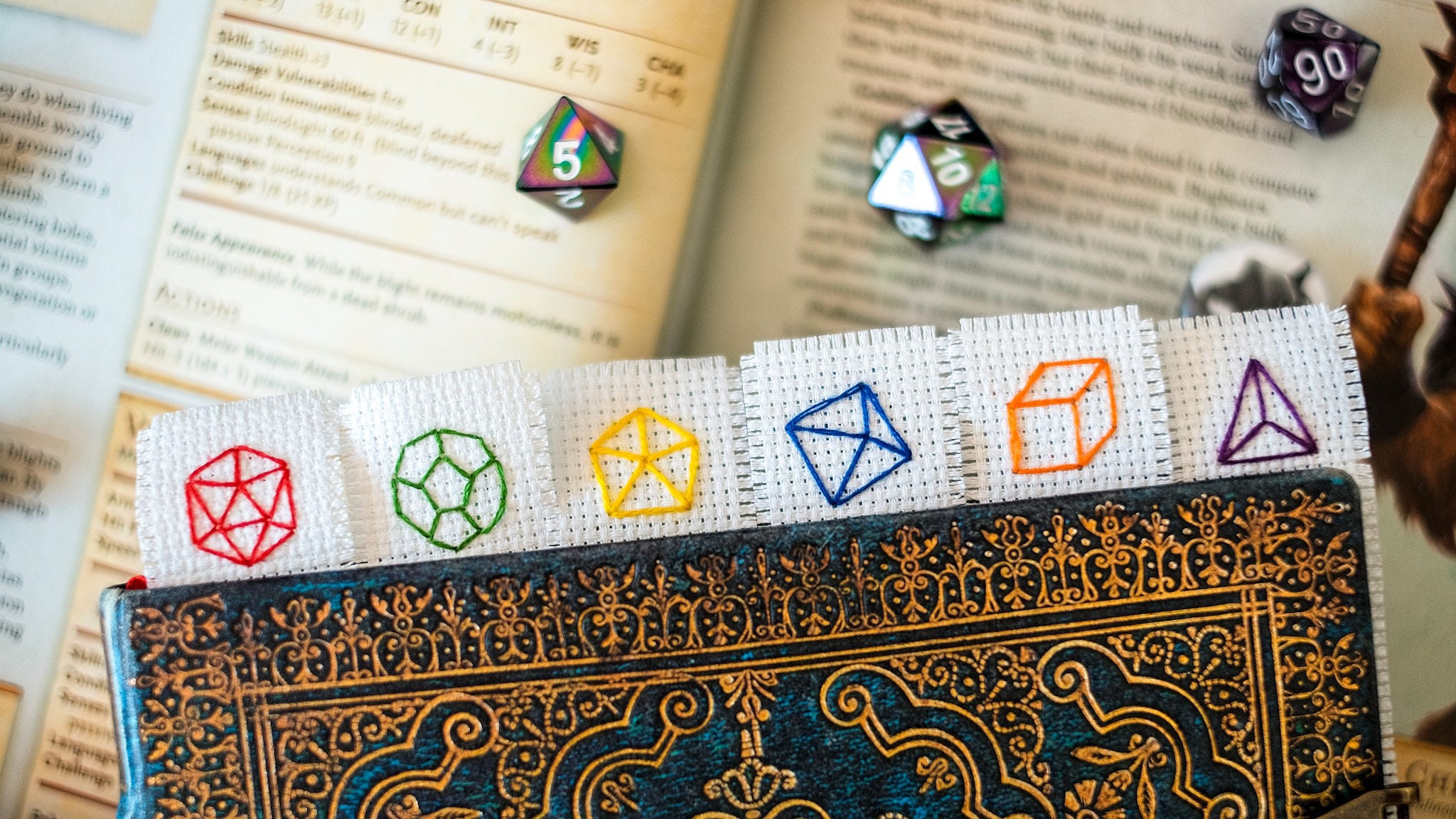 PDF Pattern Dungeons and Dragons RPG Dice Mini Bookmark Set - Etsy