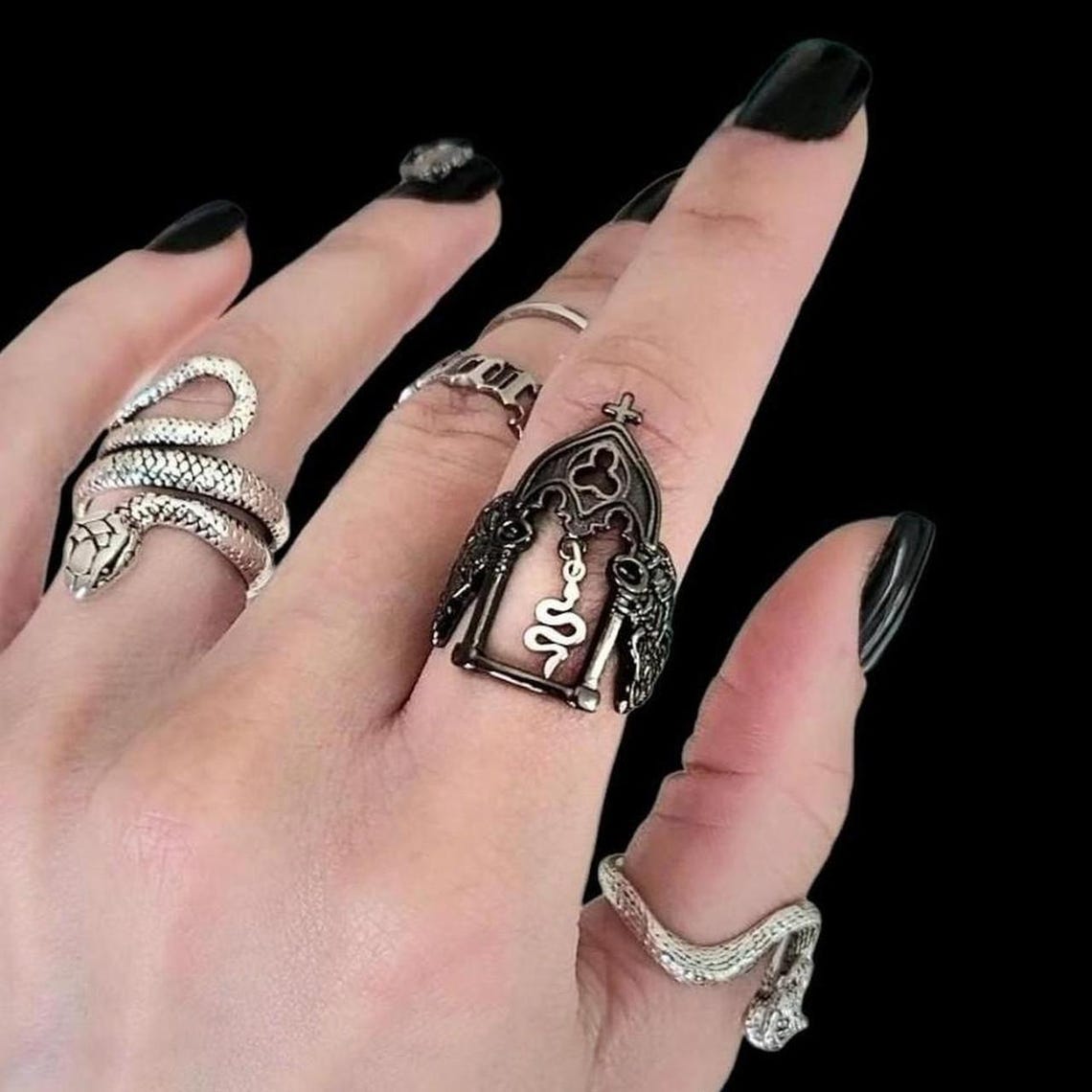 Black Silver Snake Cathedral Arch Ring - Etsy