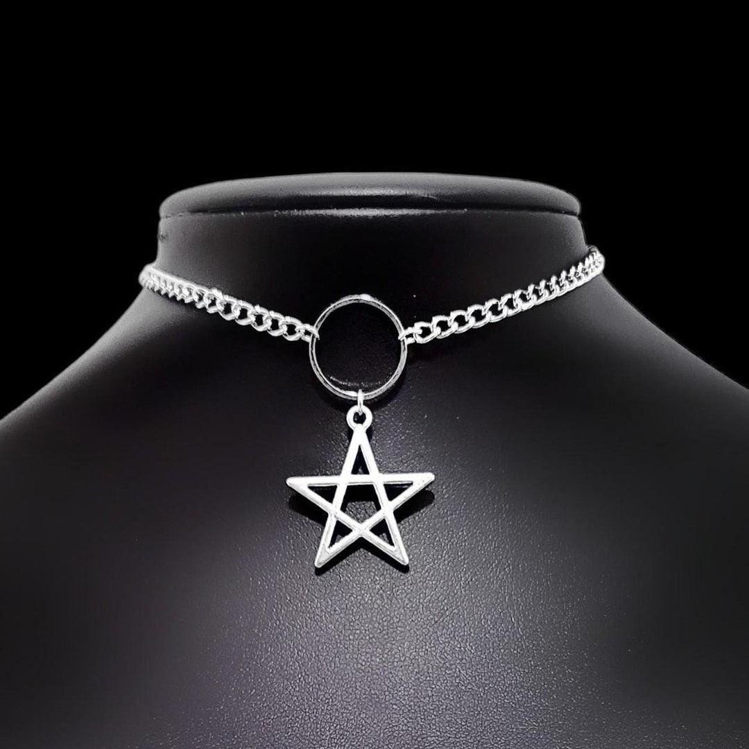 Silver Star Loop Choker - Etsy