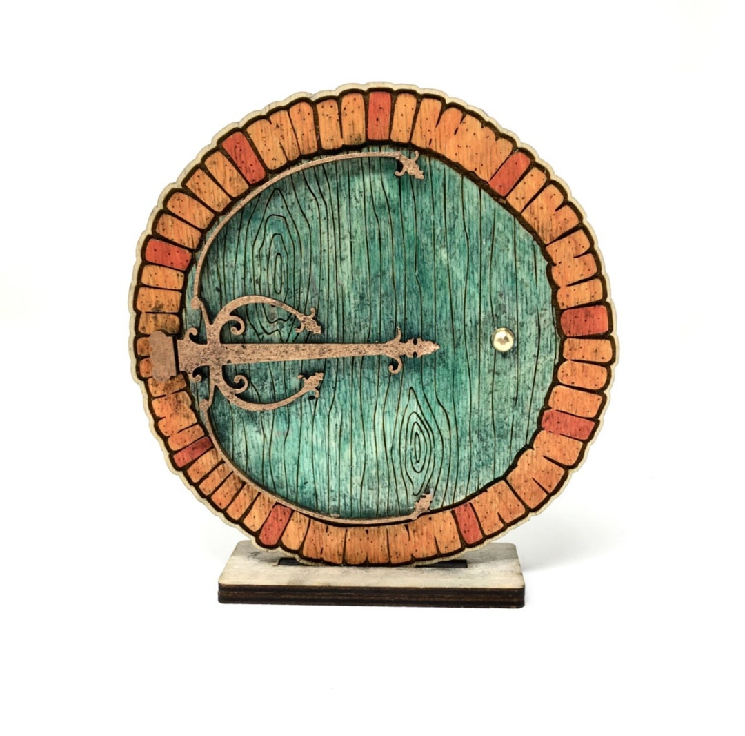 Wooden Hobbit Door With Stand Hobbit Hole the Shire Bag End Lord of the ...