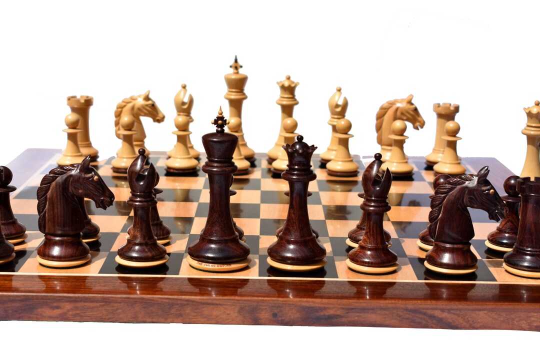 The Barbarian Knight Complete Luxury Wood Staunton Chess Set Boxwood ...