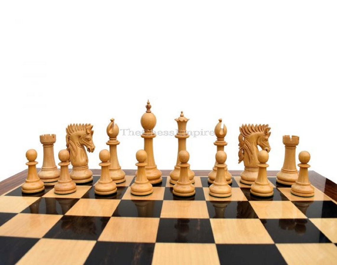 The Utgard Castle Luxury Staunton Luxury Wood Chess Pieces Boxwood ...