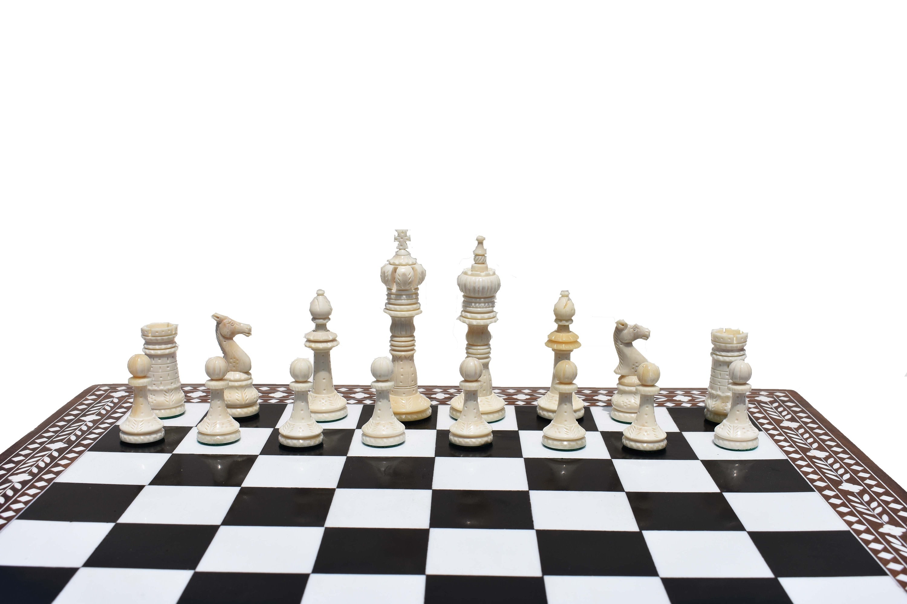 The King Cross Series complete Chess set Natural Bone & Black | Etsy