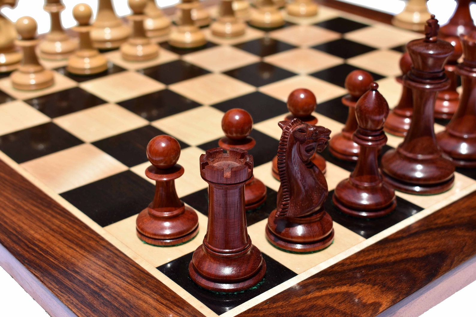 Queens Gambit Series Complete Chess Set Boxwood & Padauk - Etsy