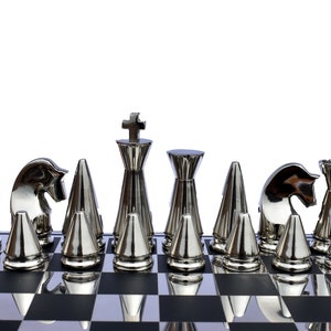 Art Beauty Series Metal Chess Set Aluminum Silver/black Coated Color 4 ...