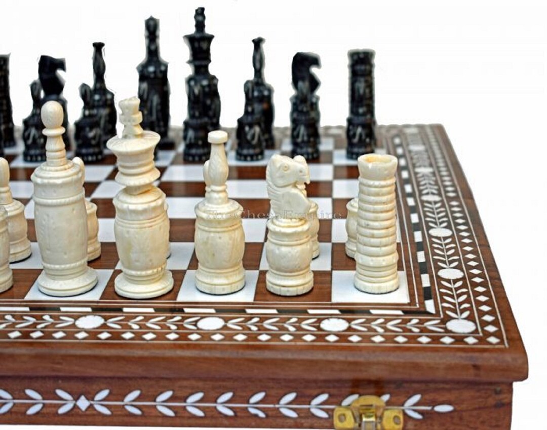 Complete Chess Set Combo of Barley Corn Bone Chess Set 4" King With 16 ...