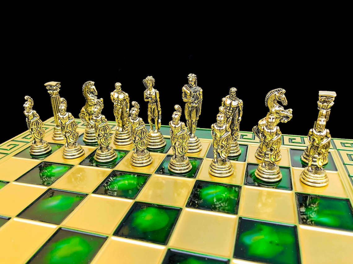 Greek Warrior Complete Chess Set Pieces With 32x32 Cm Green Oxidation ...