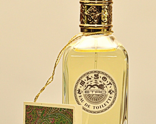 YourVintagePerfume - Etsy