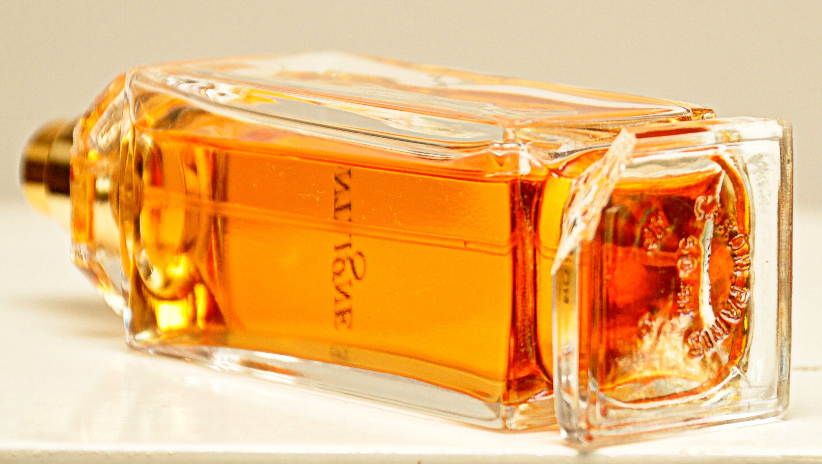 Caron Montaigne Eau De Parfum Edp 50ml 1.7 Fl. Oz. Spray - Etsy