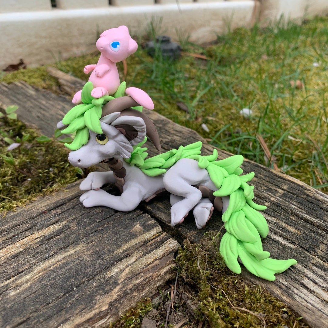 Mew and Dragon Trainer - Etsy