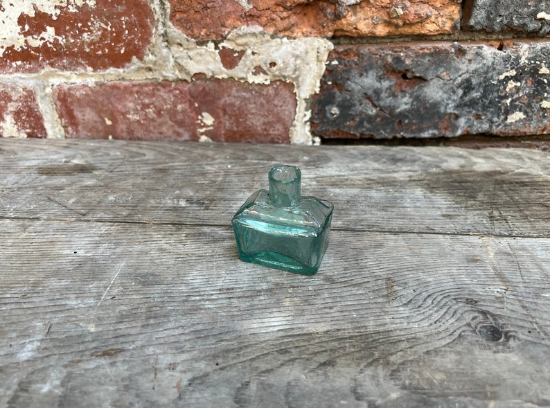Victorian Ink Pot 1890's Glass Inkwell Antique - Etsy