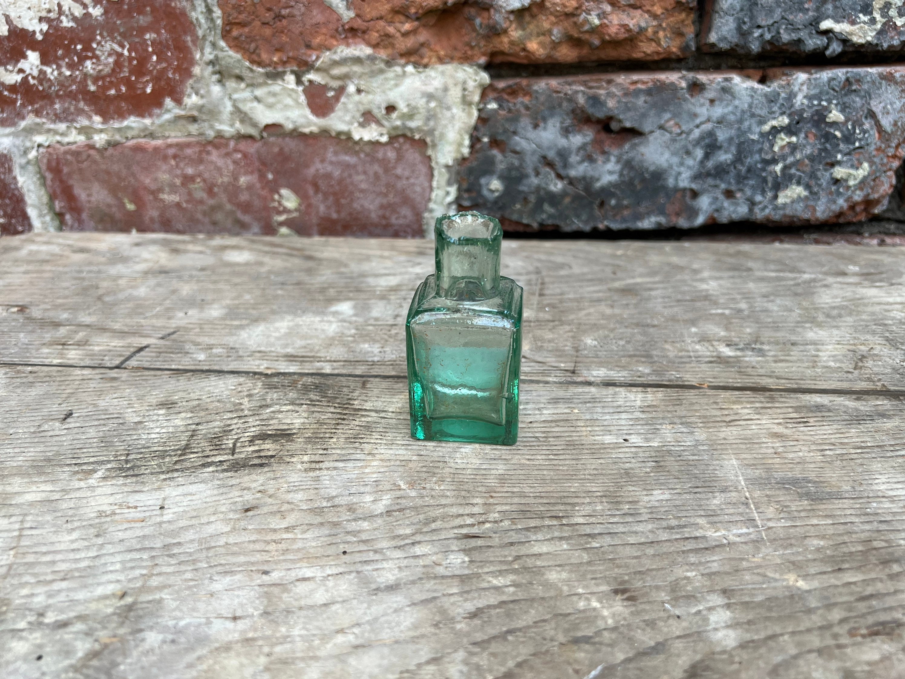 Victorian Ink Pot 1890's Glass Inkwell Antique - Etsy