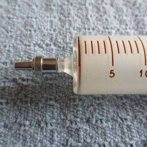 Six Ideal 30 Cc Antique Glass Syringes, Military Surplus,new in Box ...