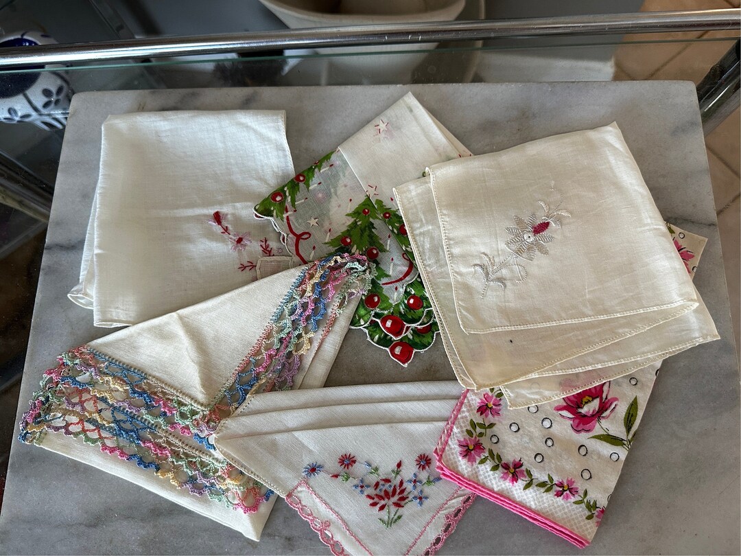 6 Vintage Shabby Chic Floral and Crocheted Edge Hankies Gorgeous Ivkry ...