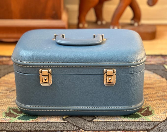 Mid-century Dusty Blue Train Case, Cosmetic Travel Case - Etsy