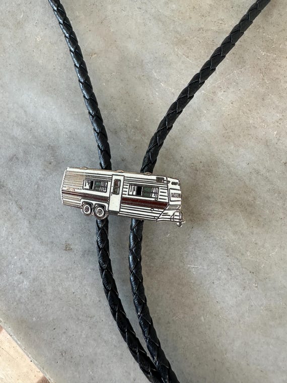 Rare Vintage Travel Trailer RV Bolo Neck Tie Necklace - Gem