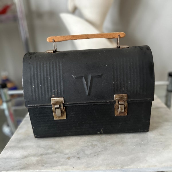 Vintage Lunch Box - Etsy
