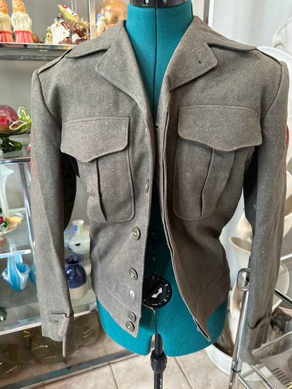 Vintage WW II Marine USMC Green Wool Vandegrift (Ike)… - Gem